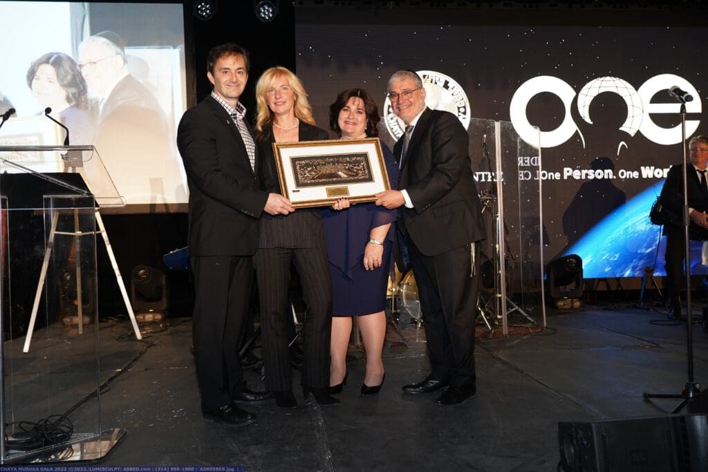 Successful gala helps the Ben Weider Educational Center/Chabad Seminary ...